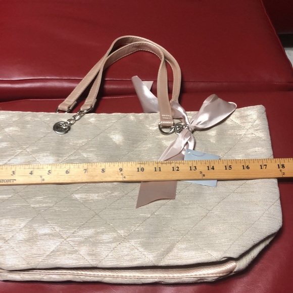 Ulta Beauty | Bags | Ultra Tote Bag | Poshmark